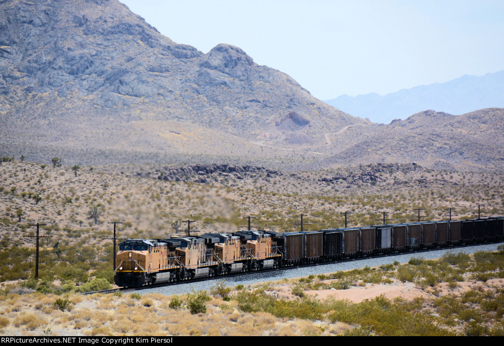 UP 7240 EB Coal Empties